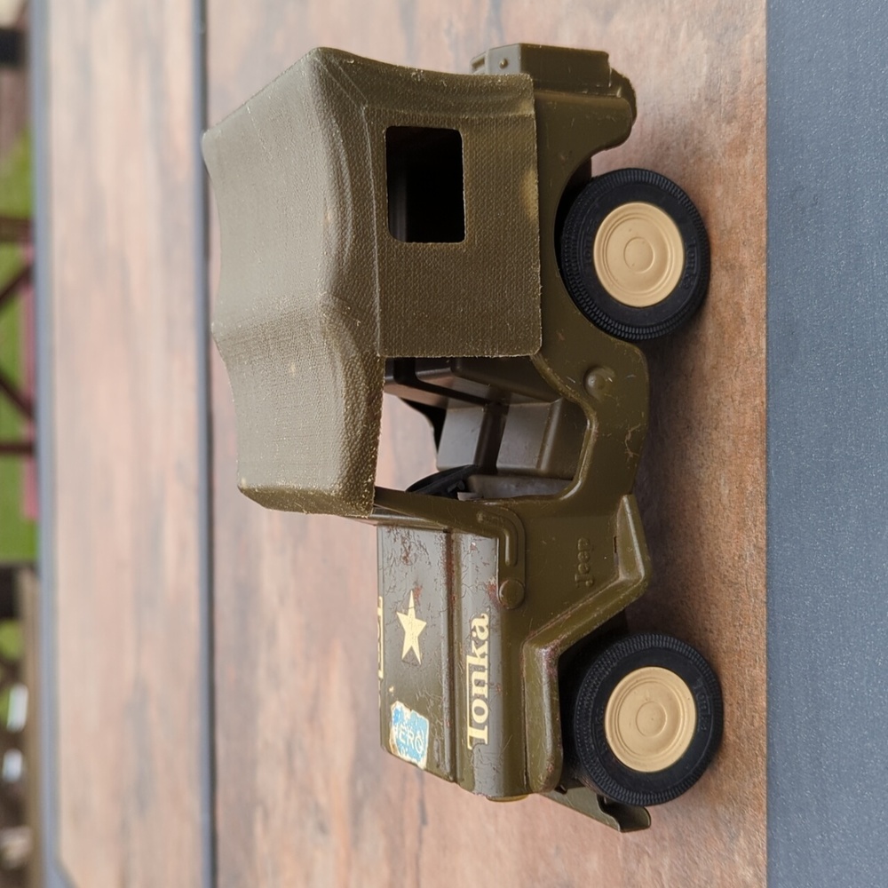 1965 Mini Tonka Pressed Steel No. 40 Jeep Commander - Gem